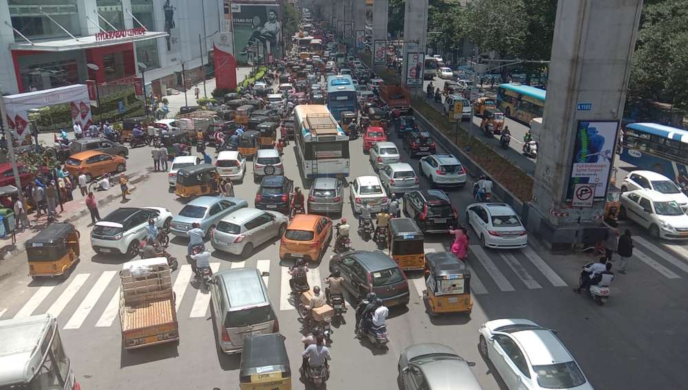 Heavy Traffic Jam - The Siasat Daily – Archive