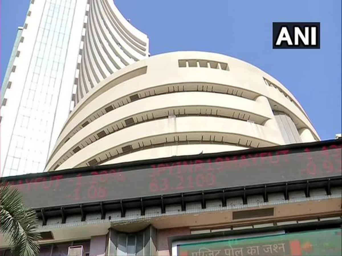 Sensex Slumps Over 600 Pts In Early Trade Nifty Below 9 300