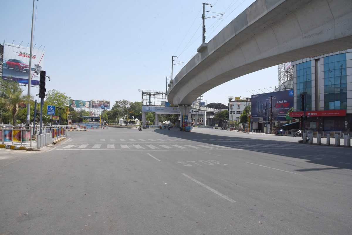 Hyderabad: Panjagutta flyover wears a deserted look - The Siasat Daily ...