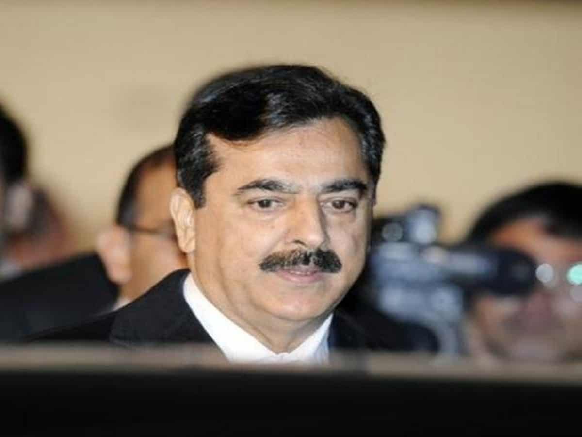 Former Pak PM Yousuf Raza Gillani tests positive for coronavirus - The ...