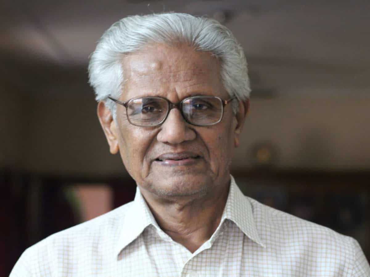 Telangana poet Nikhileshwar conferred Sahitya Akademi award