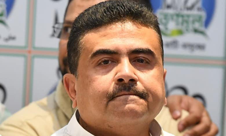 Suvendu Adhikari meets senior police officers over Park Circus violence