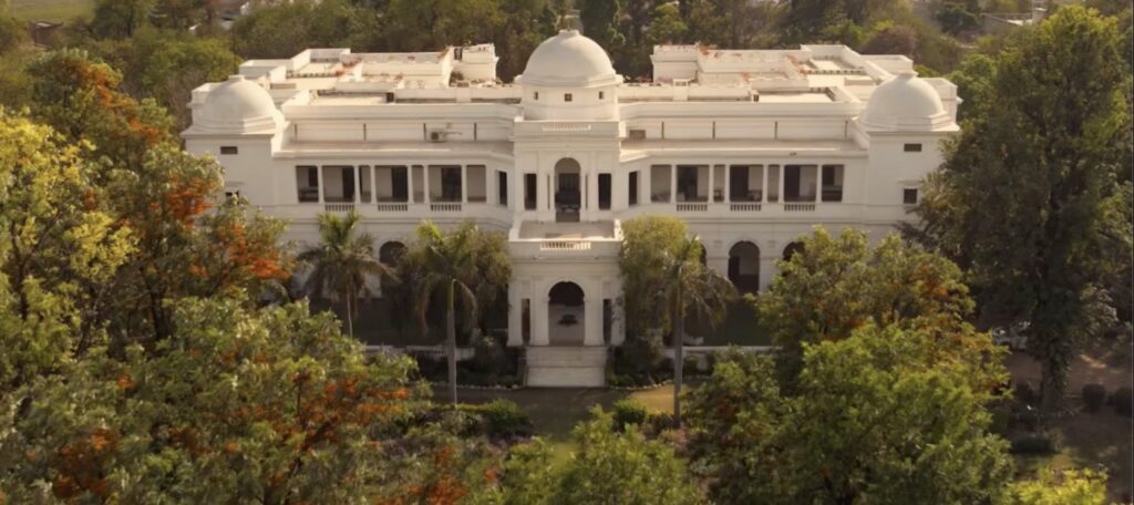 Walkthrough royal Pataudi Palace worth Rs 800 crore