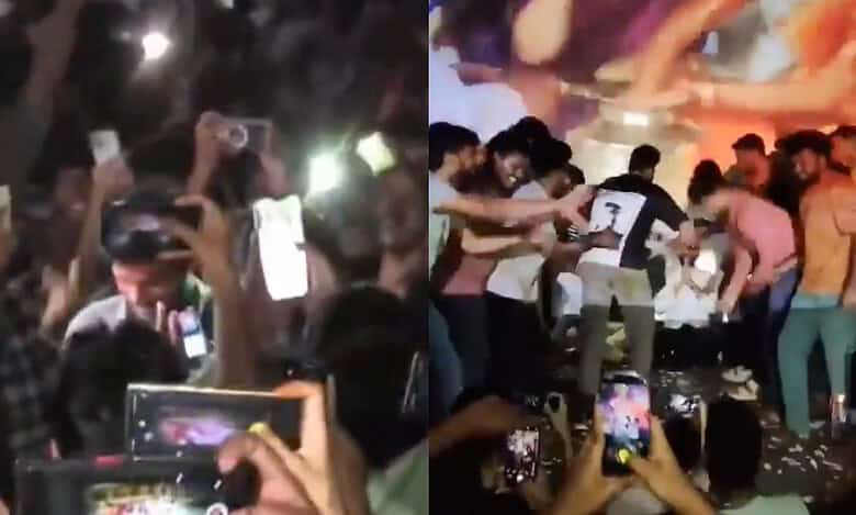 Watch: Fans tie knot in theaters on Mahesh Babu's birthday