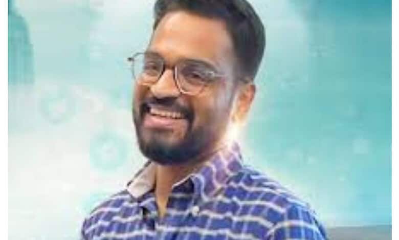 Andhra Police issue look-out notices against YSRCP leader's son