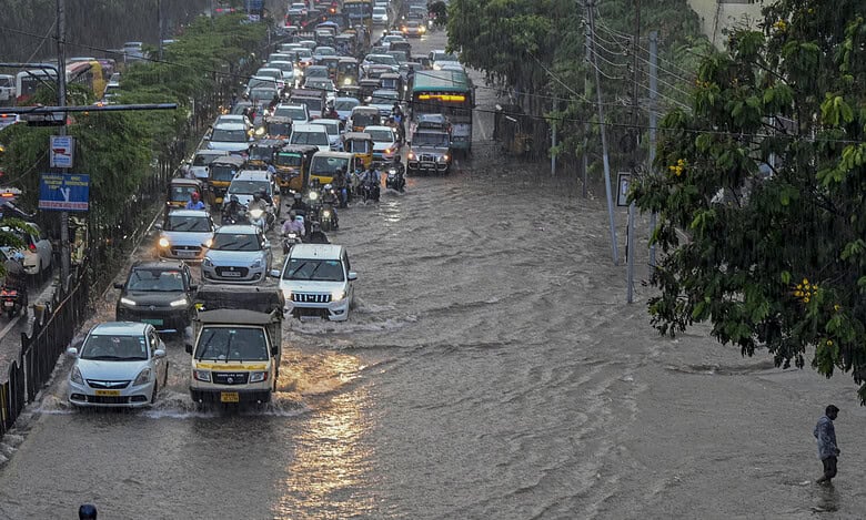 Brace for heavy monsoon rains on Thursday as IMD Hyderabad issues ...