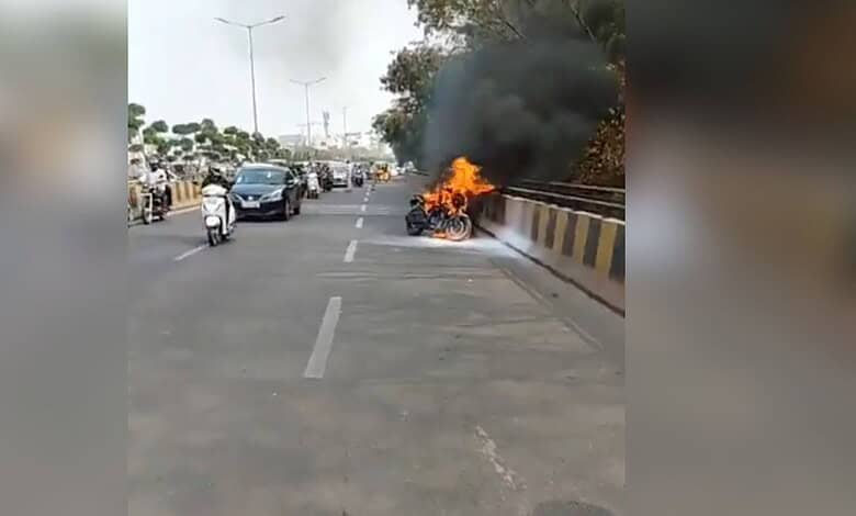Watch: Bike catches fire at Cable Bridge in Hyderabad, traffic disrupted