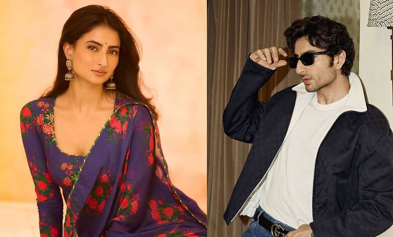Ibrahim Ali Khan, Palak Tiwari spotted together, actress hides from cameras
