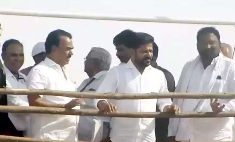 Telangana CM inspects irrigation projects in Palamuru region