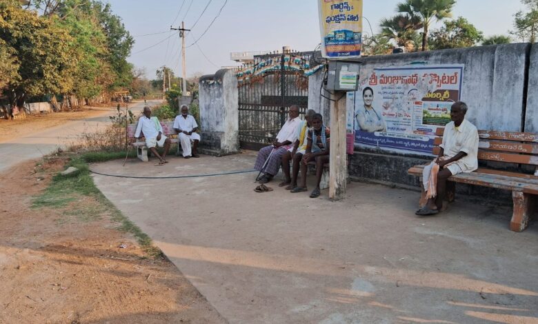 Benches of remembrance: A rural tradition that lives on in Telangana